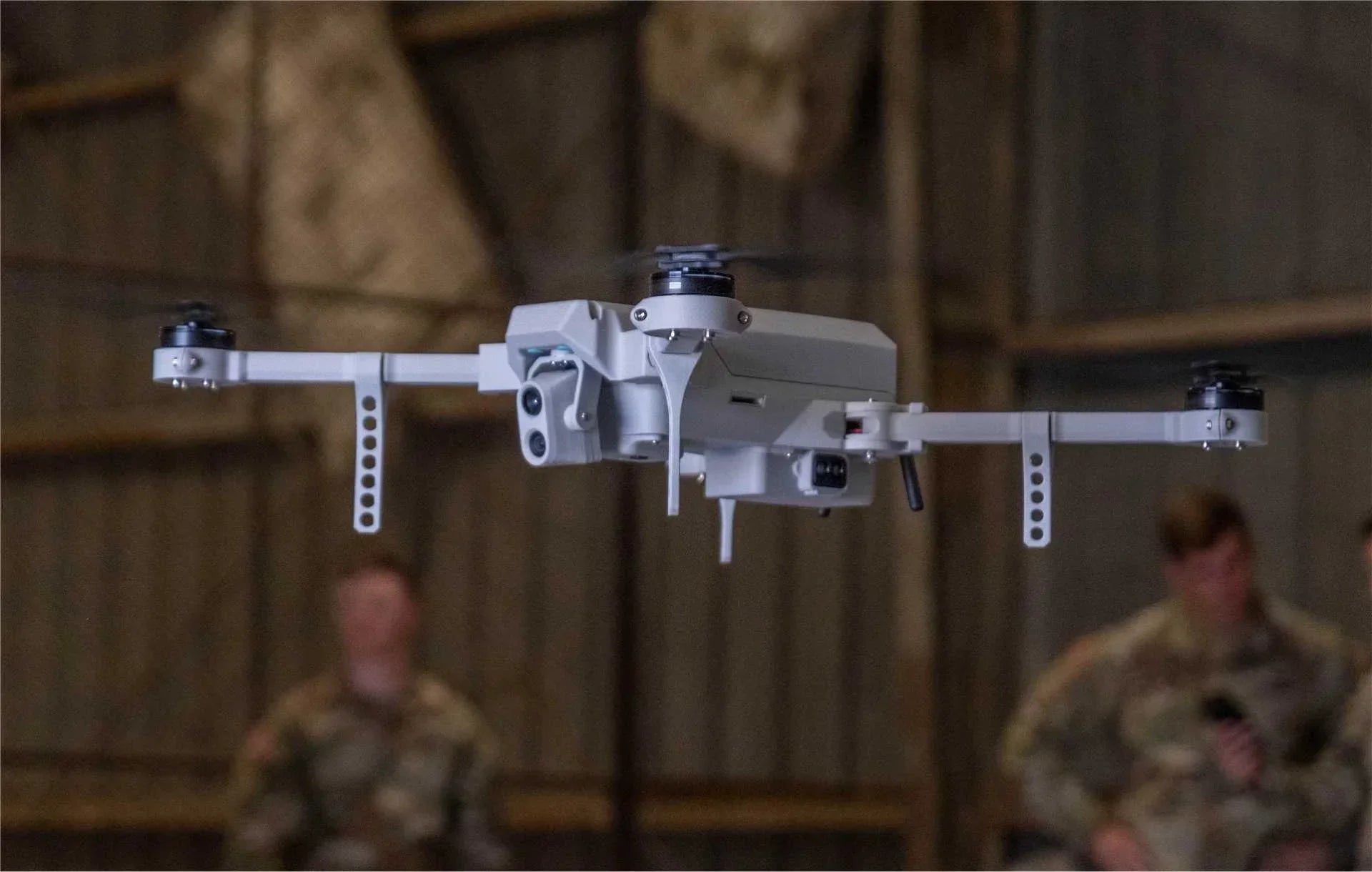 MONARK Drone: 42-Minute Flight Time, 5-Minute Setup, and Soldier-Assem